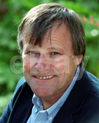 Coronation Street (TV) David Neilson "Roy Cropper" 10x8 Photo | eBay UK