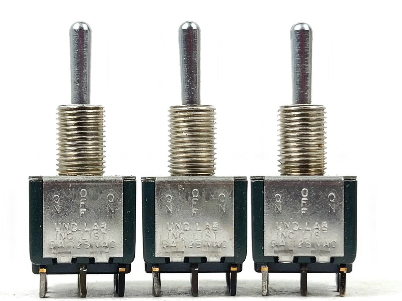 Set of 3 SPRAGUE (ON/OFF) SMT-321 TOGGLE SWITCH 5A-125VAC UND. LAB. INC ...