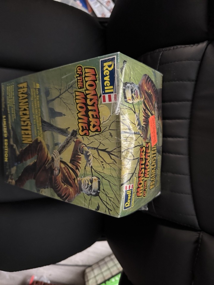 Revell Frankenstein monsters of the movies plastic kit #85-3633 1:12 ...
