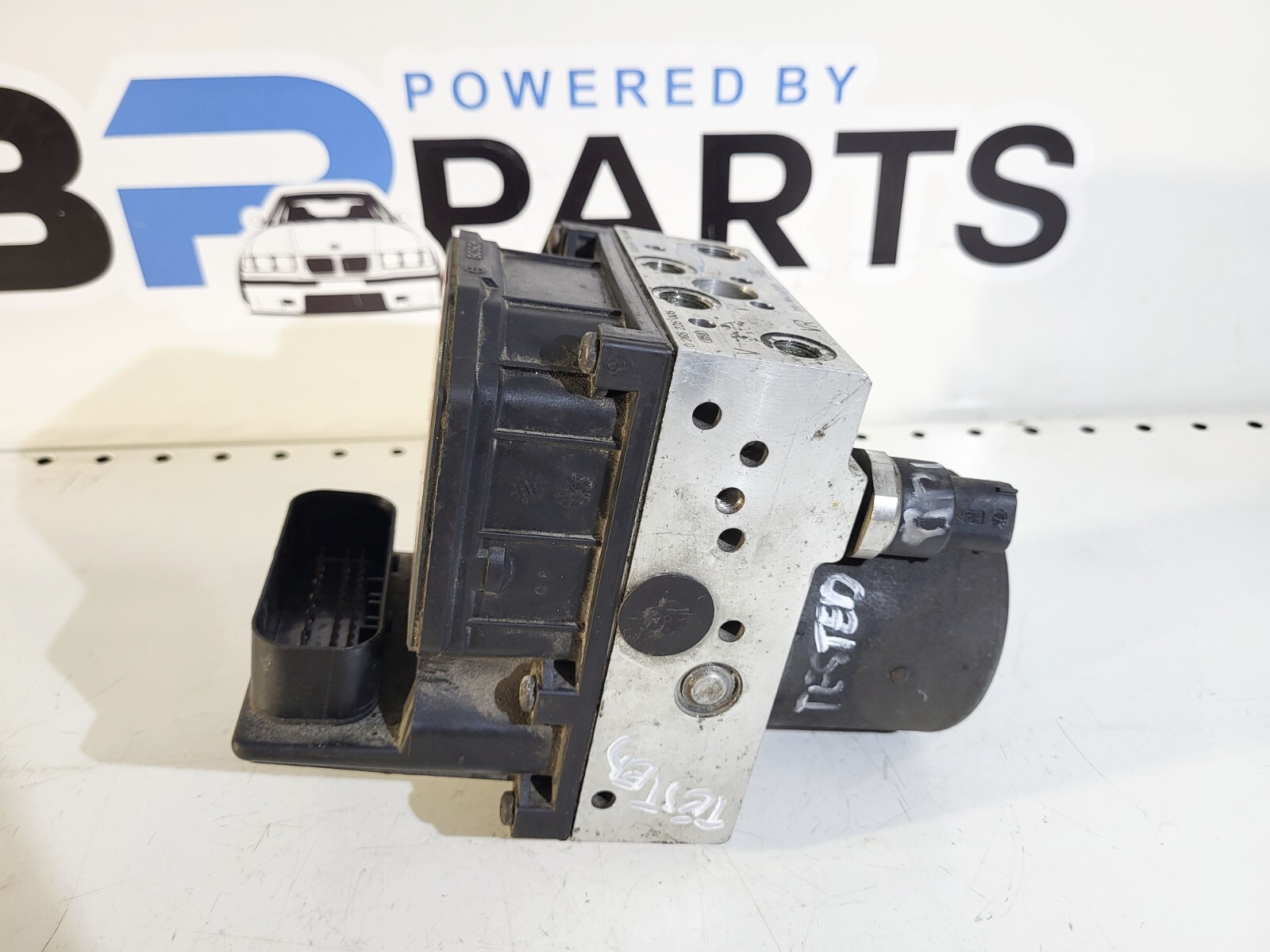 BMW E39 E38 RP hydraulic unit DSC w pressure sensor 34511165467 ...