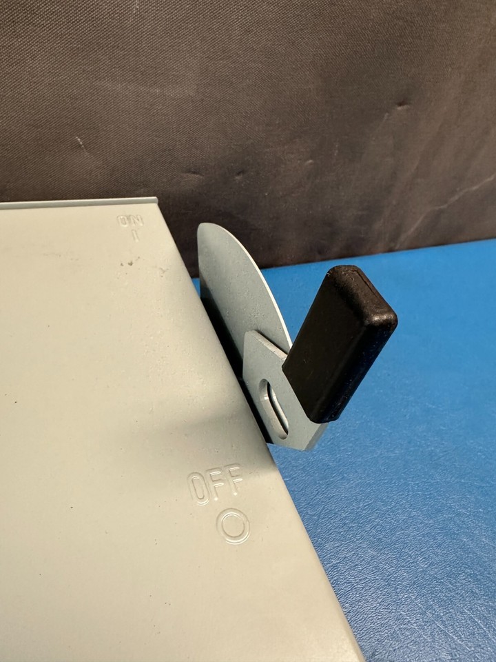 Eaton Type 3R Series-B 30A General Duty Fusible Safety Switch Enclosure ...