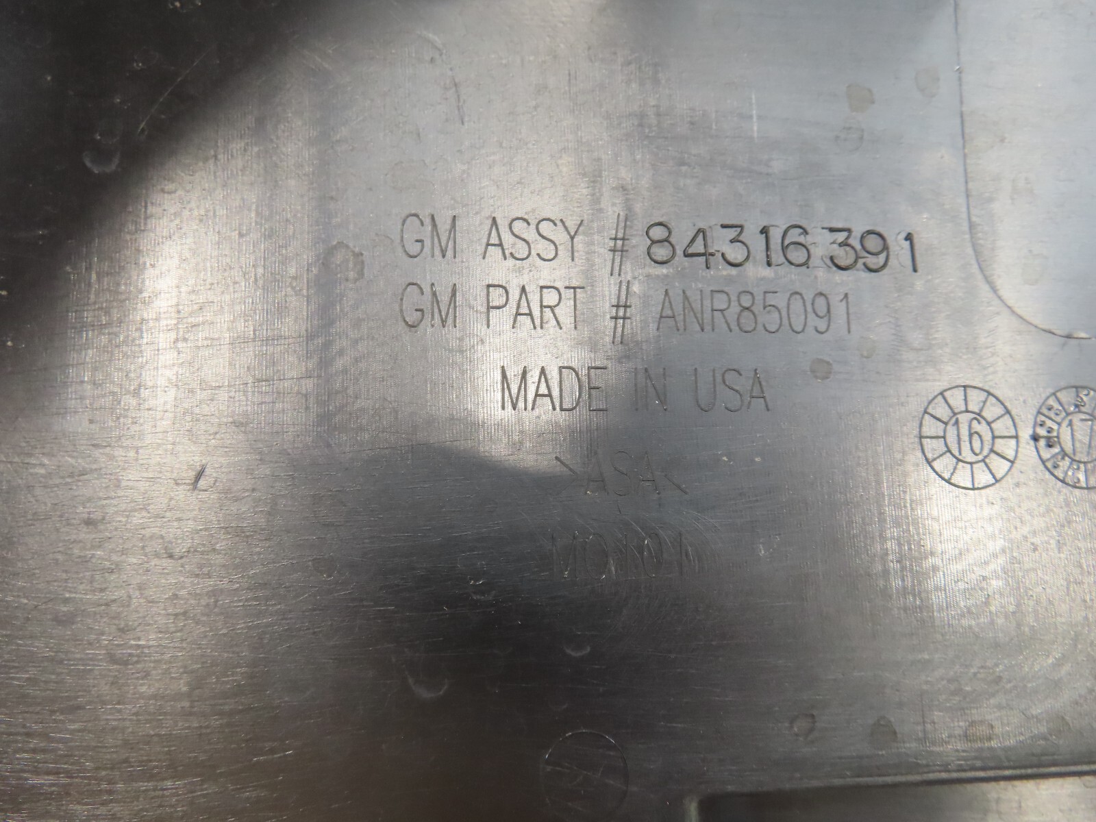 2018-2020 GMC YUKON XL DENALI FRONT UPPER BUMPER GRILLE GRILL OEM ...