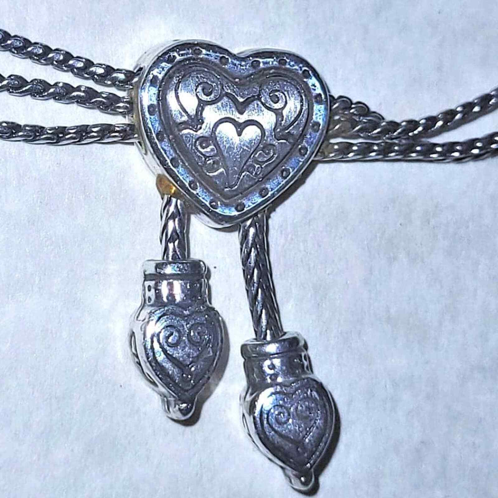 Tell-Tale Brighton Hearts Lasso Charm Bracelet - Gem