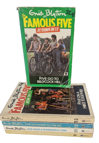 Vintage Enid Blyton Books x5 READ DESCRIPTION Famous Five #9 10 11 12 ...
