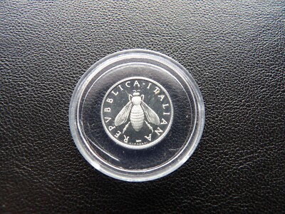 Italy (1861-Now) - Rare Honeybee Coin