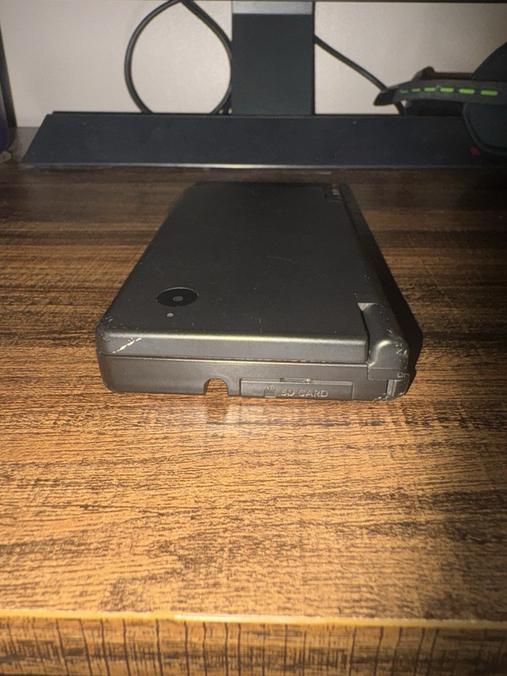 Nintendo DSi Black Handheld Console Game System - With Case | eBay