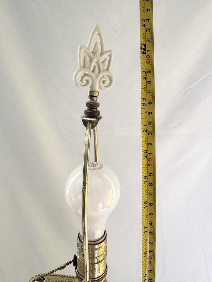Lenox Quoizel Porcelain Lamp with Finial - Tracery Collection | eBay