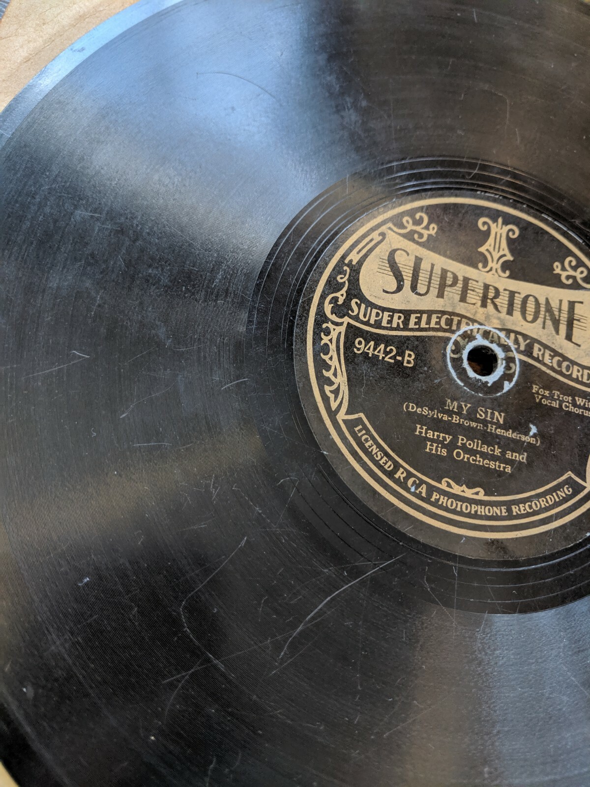 78RPM Harry Pollack Willie Creager Supertone Love is in the air / My ...