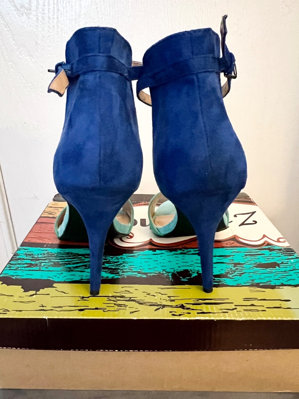 Zigi Color Block Royal Blue and Green Faux Suede Stil… - Gem