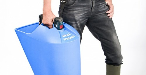 VINK Sawdust dispenser, cattle bedder, cubicle spreader, dairy cow ...