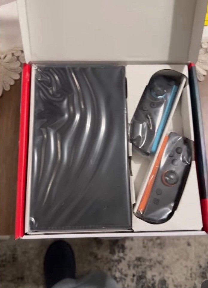 Nintendo Switch Gray Joy-Con Console Bundle With Mario Kart World | eBay