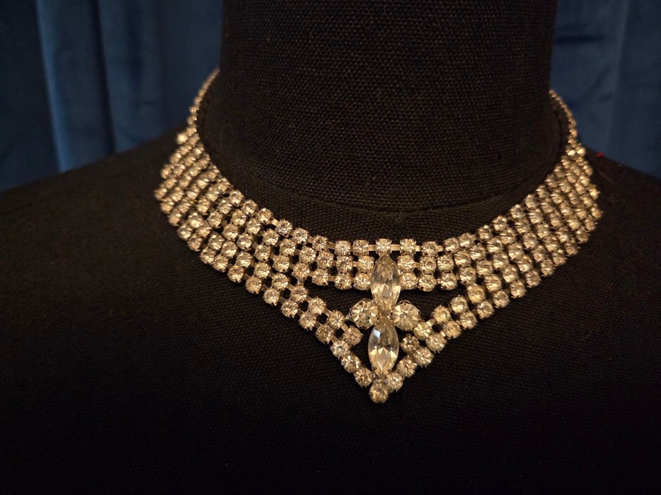 Marilyn Monroe Owned Worn 50's Large Rhinestone Necklace from Secretary ...