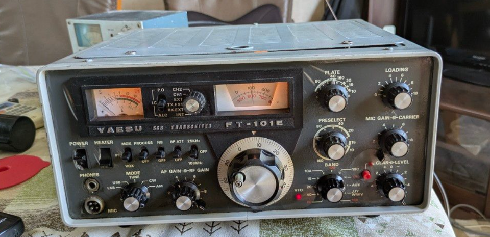 Yaesu FT-101E HF Transceiver Vintage Ham Radio Tested Japan Collectible ...