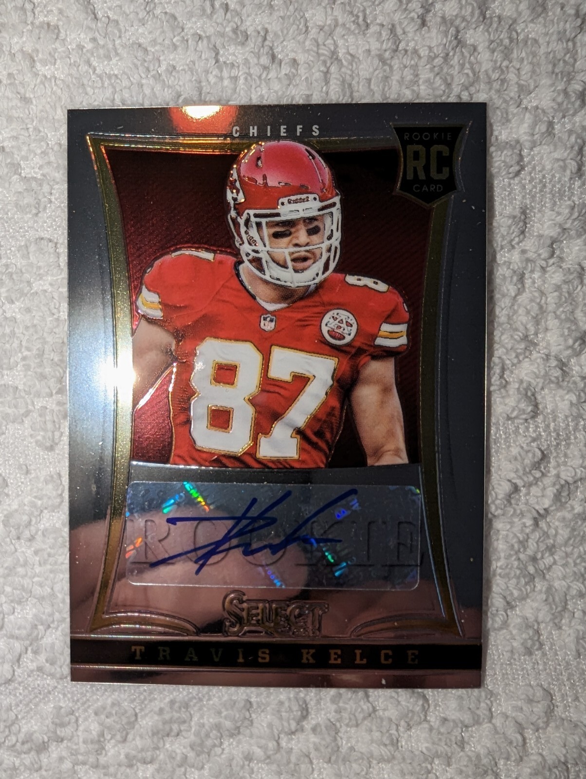 Taylor Swift Autographed Memorabilia | Signed Photo, Jersey ...