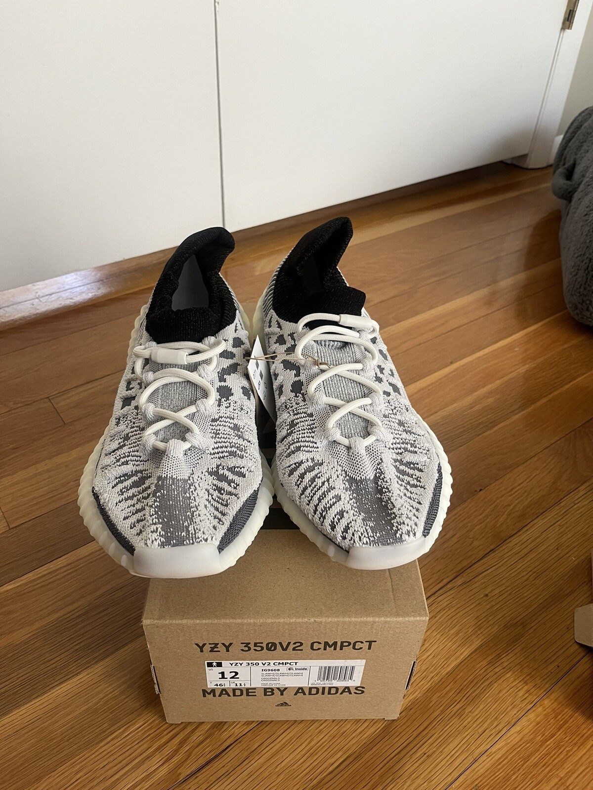Yeezy 350 V2 Compact Slate White Size 12 Brand New Dead Stock