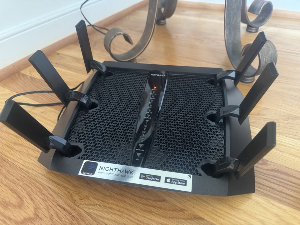 Netgear Nighthawk X6 AC3200 Tri-Band WiFi Router R8000 3.2 Gbps ...