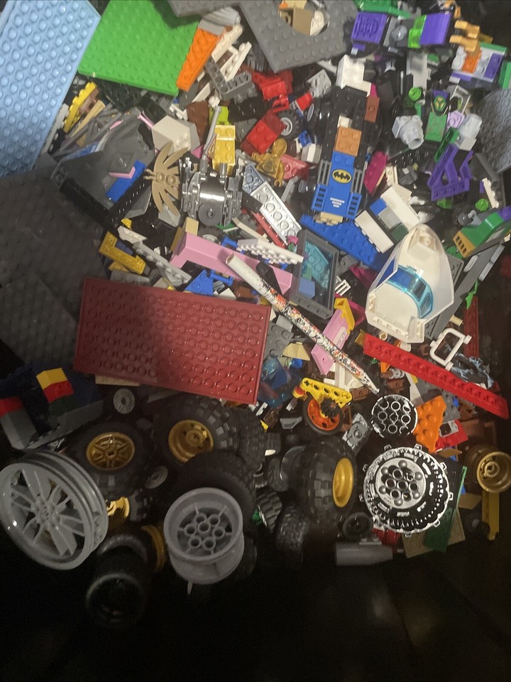 1 lb Pound LEGO Random Pieces Building Plates And Mini figures Lot One ...