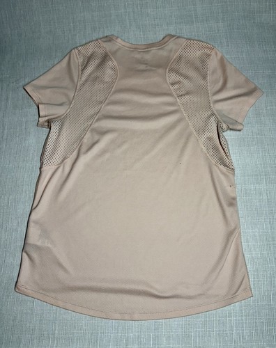 Nike T Shirt Small Peach Women's Running Dri Fit Gym Short Sleeve Shirt ...