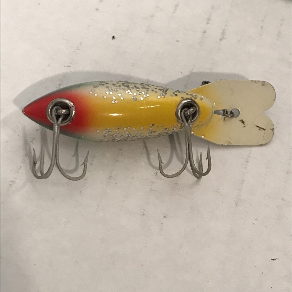 Vintage 3.5” BOMBER RATTLE Crank bait Fish Lure W/ FIN, Green Perch Red ...