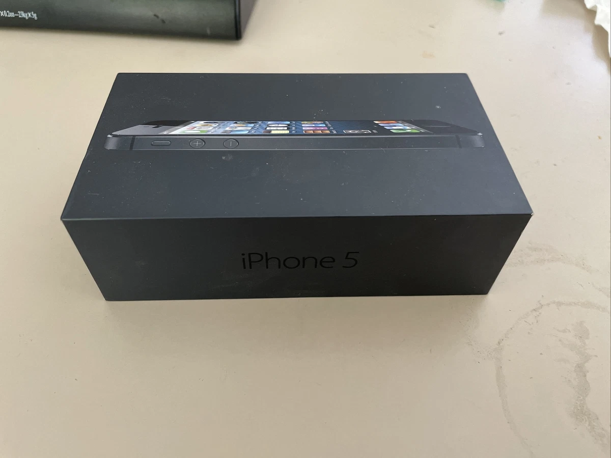 Black Iphone 5 Box