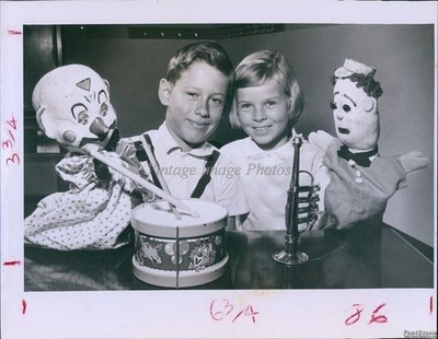 1959 Richard David Tyrone Elementary Puppets Symphony Fl Musician 6X8 ...