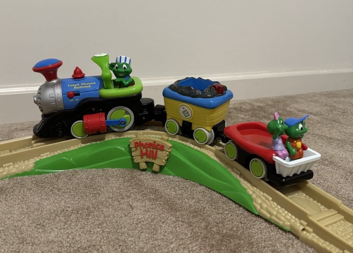 LeapFrog Leaps Phonics Railroad Alphabet Train & Track for sale online ...