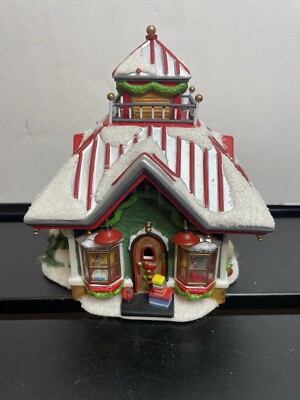 Department 56 Rudolph the Red-Nosed Reindeer "Reindeer Flight School ...
