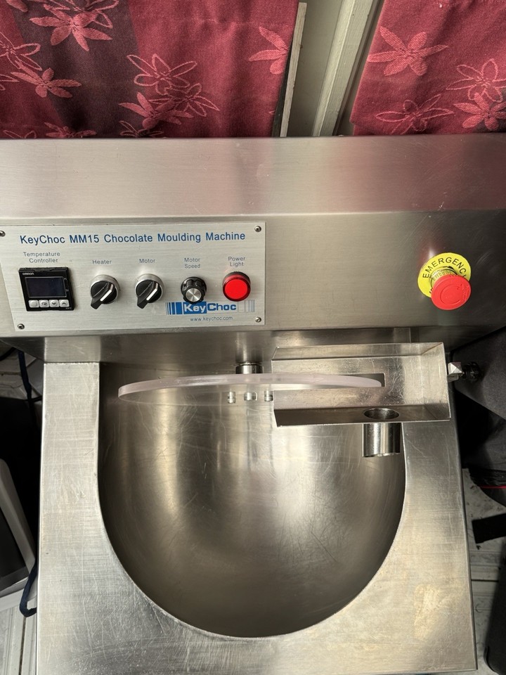 Keychoc MM15 Chocolate moulding Or tempering Machine, melt Chocolate ...