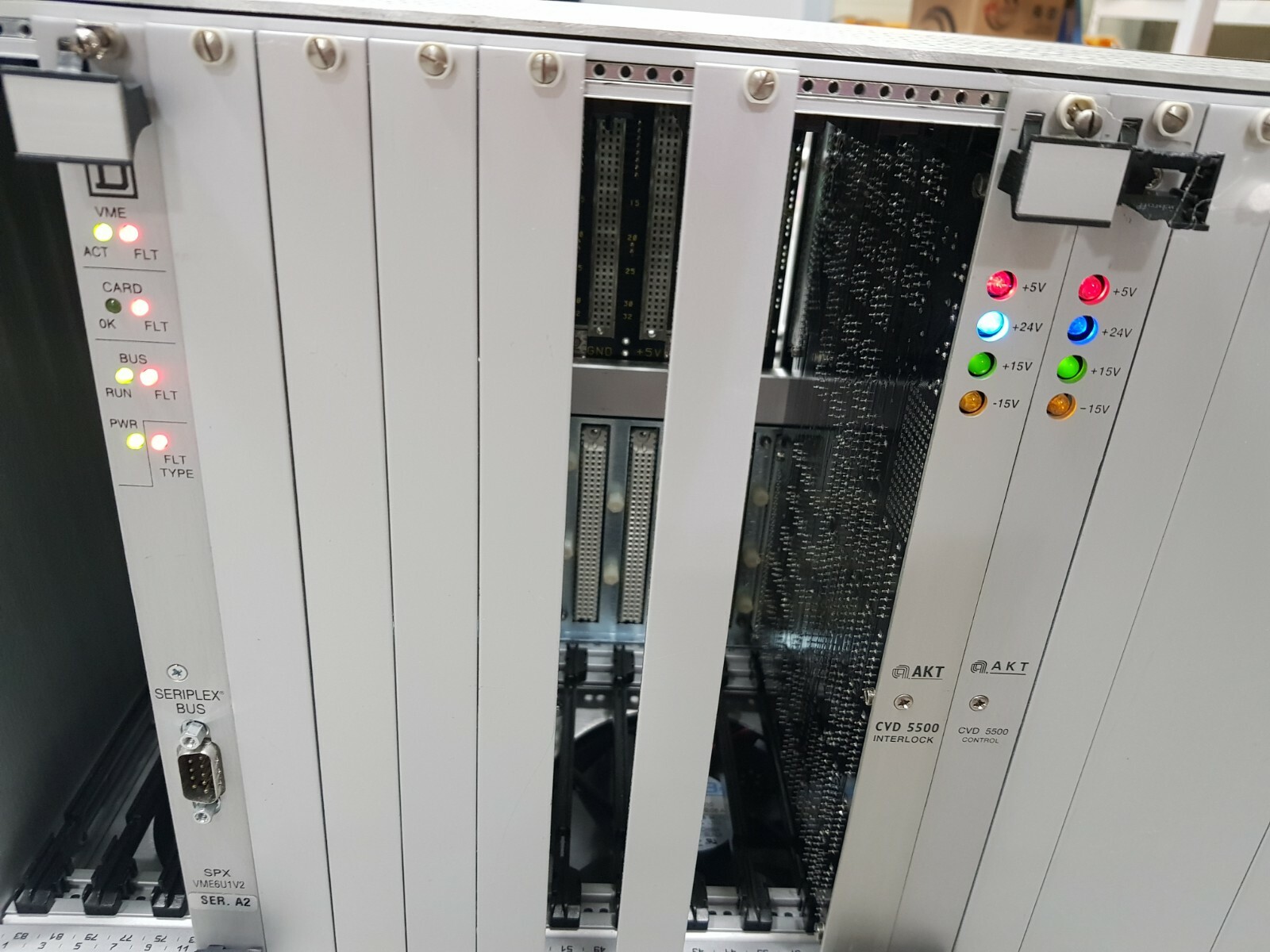 AMAT AKT 0100-71057 P2 BACKPLANE 5500 REV:E3 OR E2 OR E4 + 0660-01410 ...