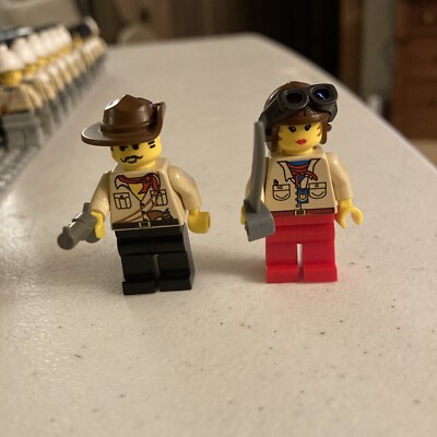LEGO Pippin Reed Aviator Johnny Thunder minifigure Adventures 7419 ...