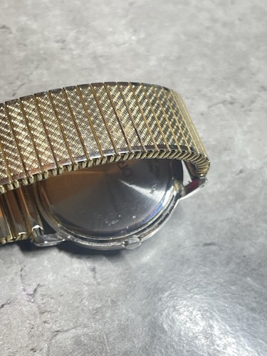 Vintage Lorus watch VX32-X193 R1 Date Gents Gold Tone Bracelet Stretch ...