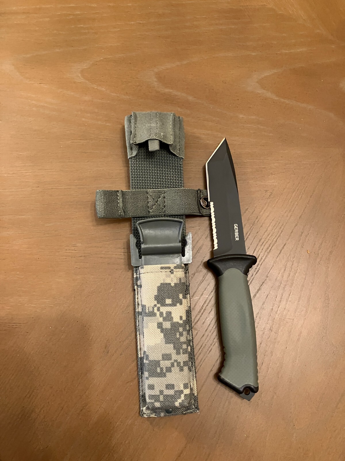 Gerber Prodigy Tanto Fixed Blade Knife 4.75" Camo Sheath Partial ...