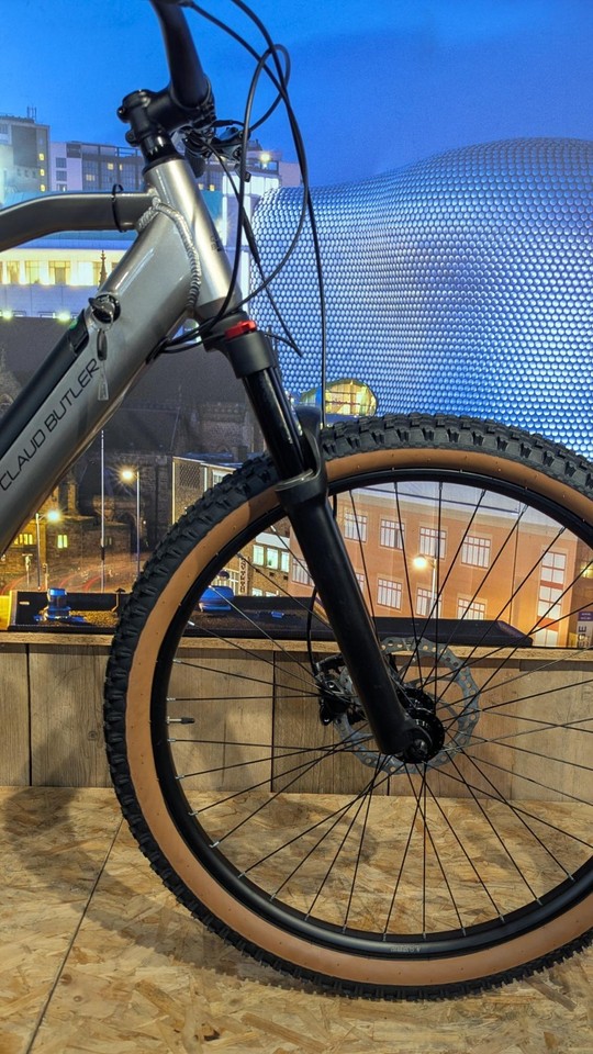 Claud Butler Ridge 2.0 Electric mountain bike Size Large EX DISPLAY ...