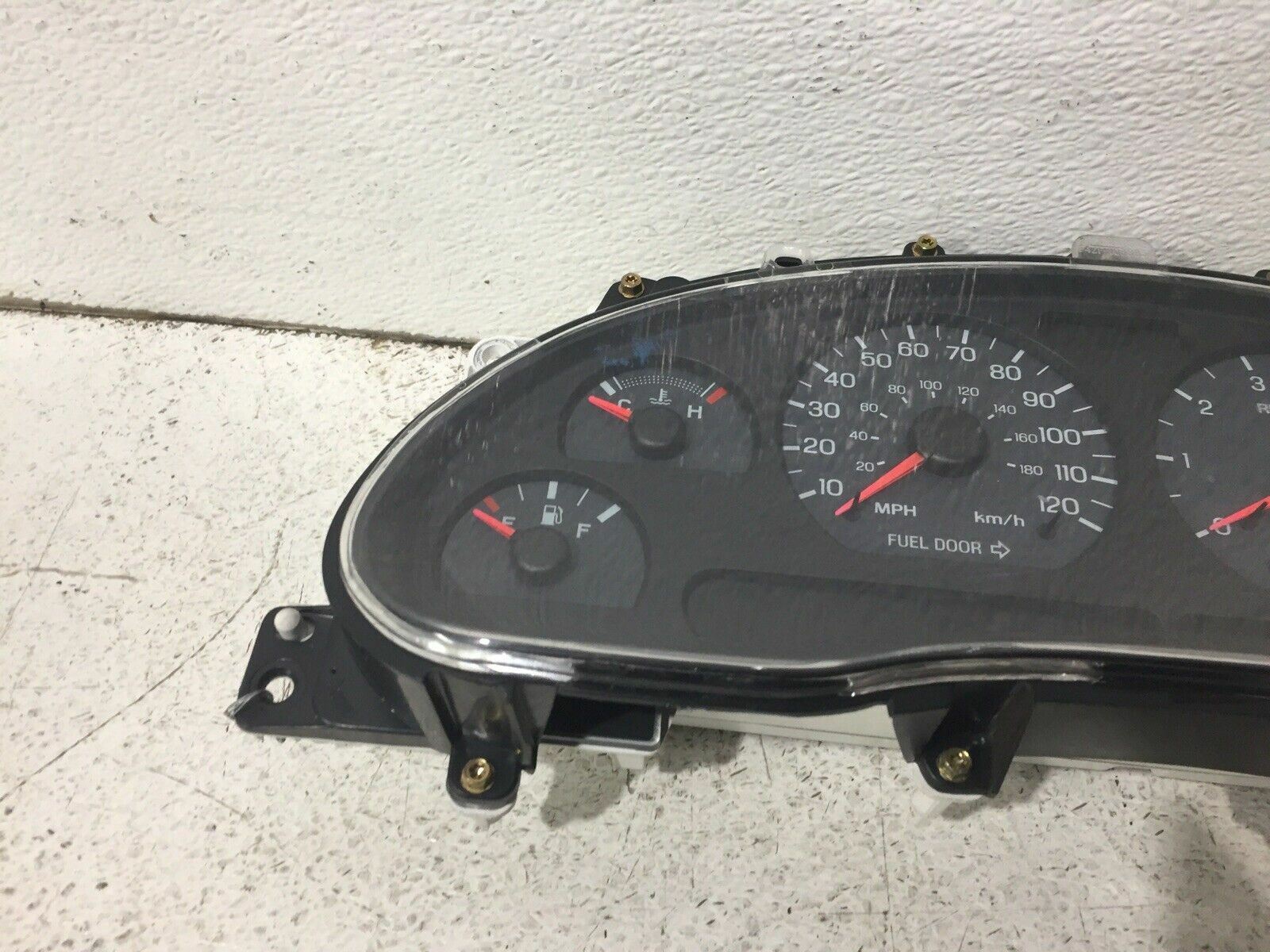 2003-2004 Ford Mustang 3.8 150k speedometer cluster gauge panel tach ...
