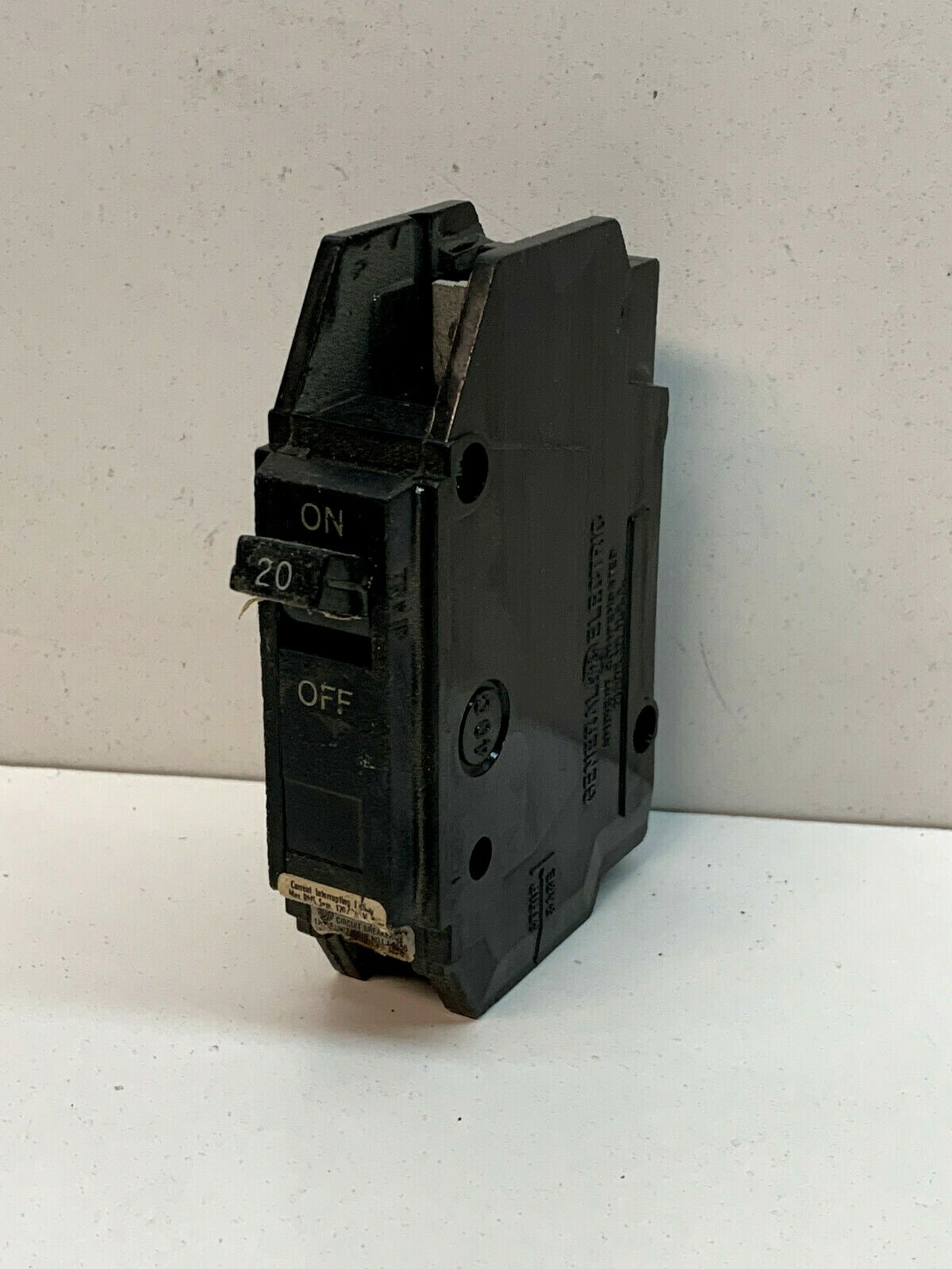 (4-Pack) GE TQC1120 20-Amp 1-Pole TQC Circuit Breaker 20A 1P 120/240VAC ...