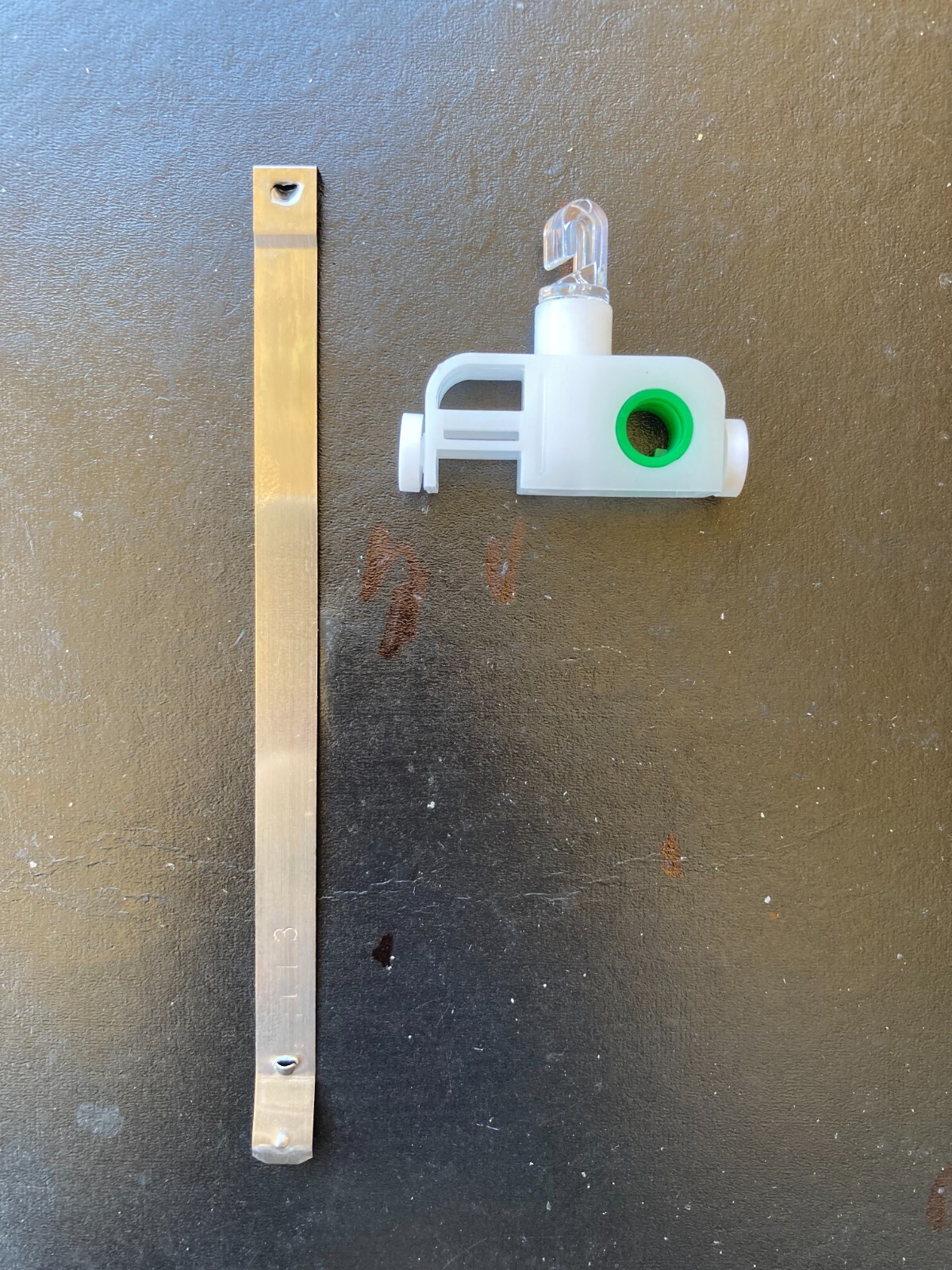 VERTICAL BLIND Parts Carriers with S/ steel spacers set of 5 for 127mm ...