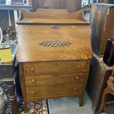 1800-1899 - Drop Front Secretary Desk