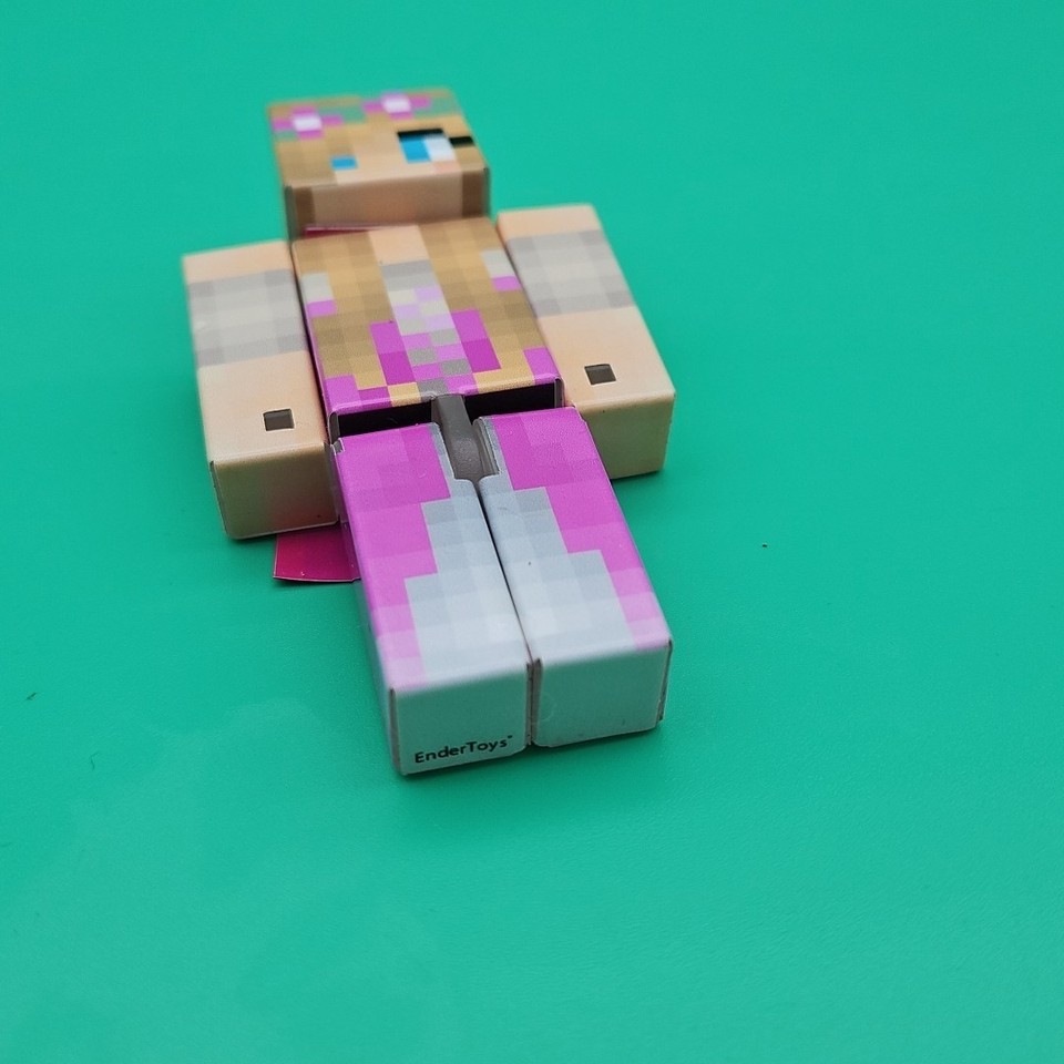 Endertoys Minecraft Figure Girl With Cape Pink Flower Heart | eBay