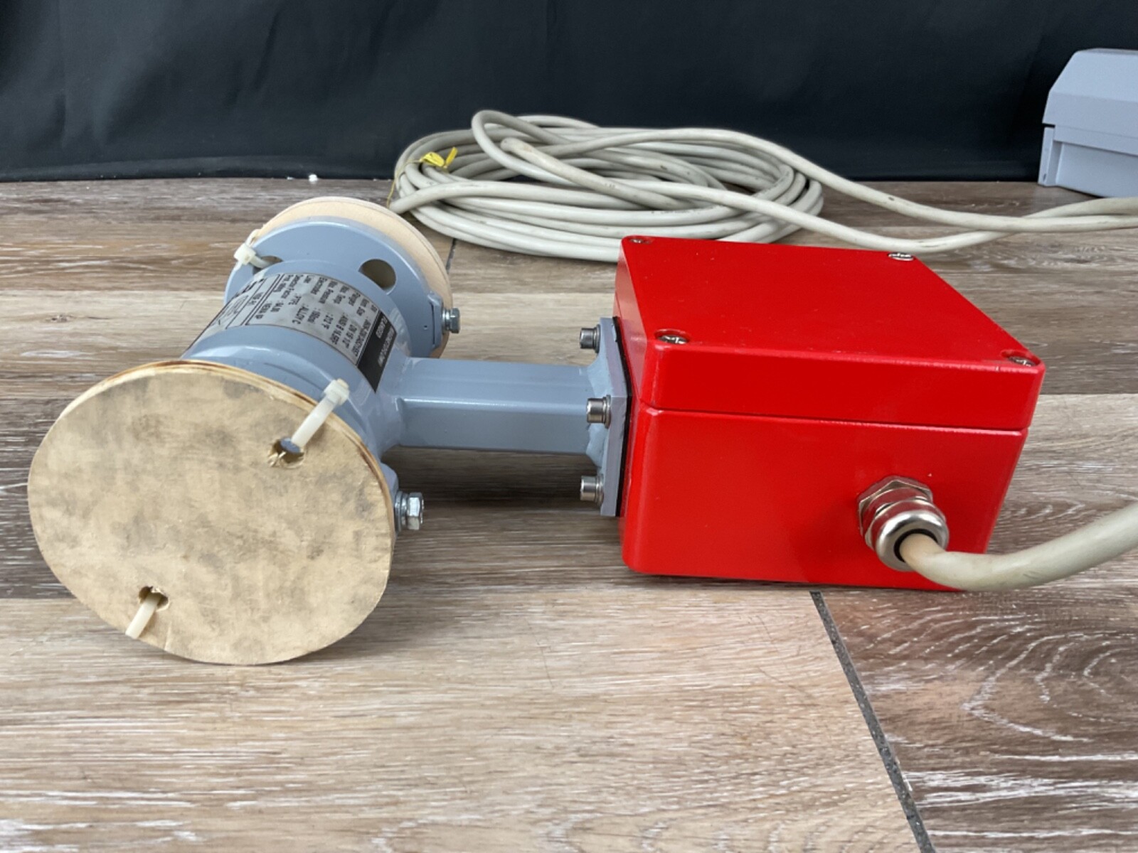 Badger Meter Magnetoflow Flanged Electromagnetic Flow meter PRIMO ...