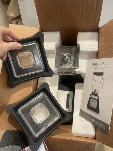 BlendTec Black Total Blender Model ES3 WILDSIDE 36 Oz Pitcher & 1000ml ...