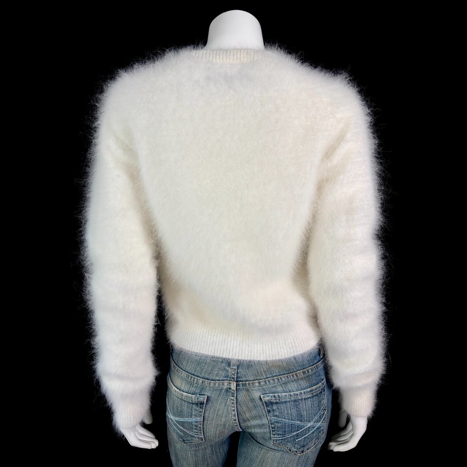 70% Angora Fuzzy Vintage LINE White Long-Sleeve Pullover Sweater 34 in ...