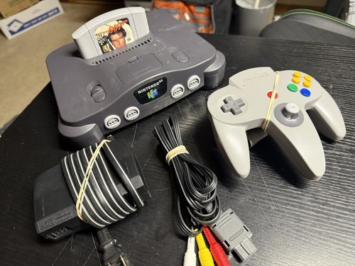 Nintendo 64 Console Bundle With 007 Goldeneye N64 Tested Working Fast ...