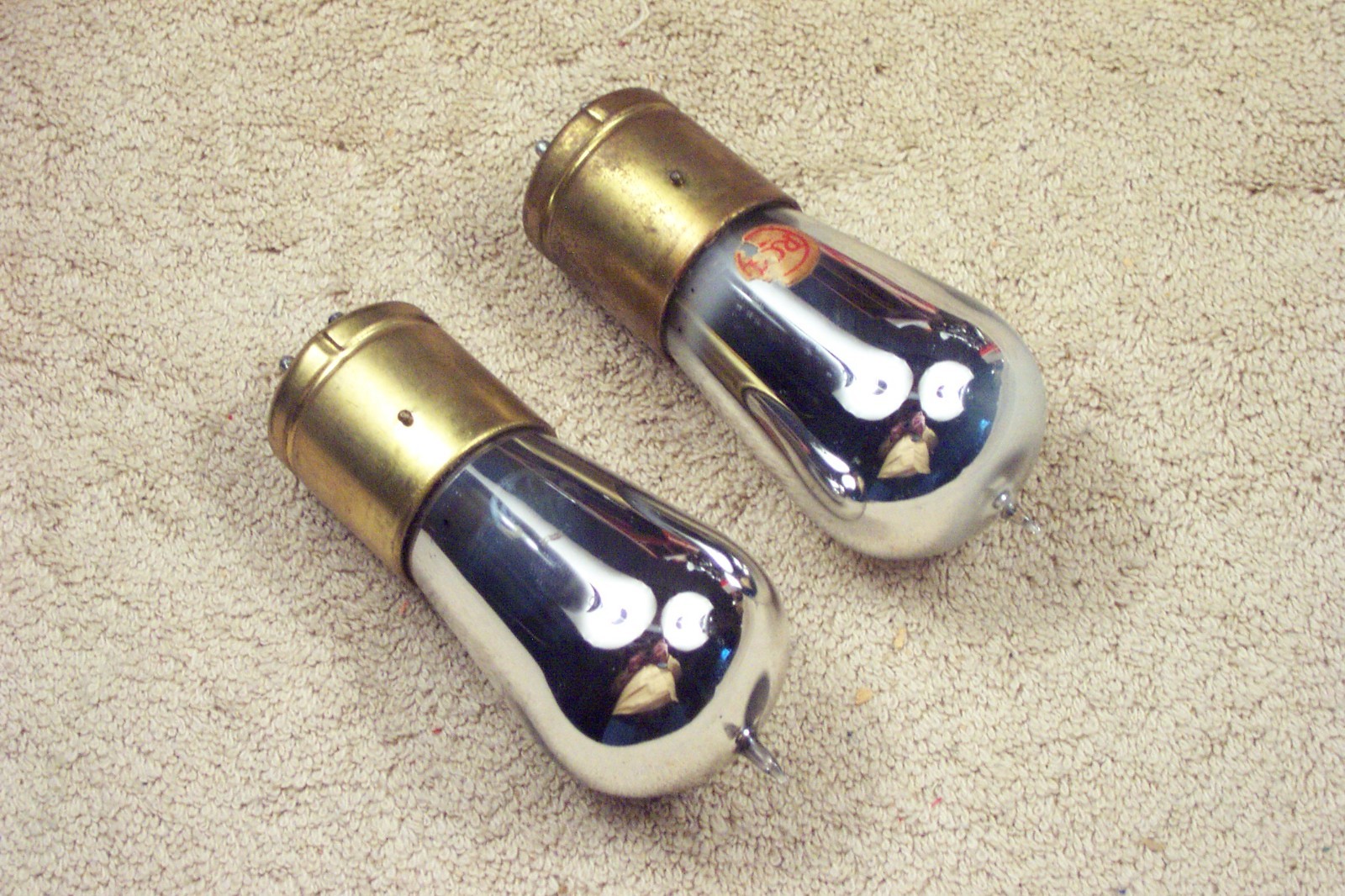 Two, RCA Radiotron UV-201A, #01A, brass base, tipped bulb, match pair ...