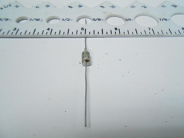 JAN1N3030B MICROSEMI SEMICONDUCTOR 1 WATT NOS GOV. SPEC. 81349-MIL-S ...