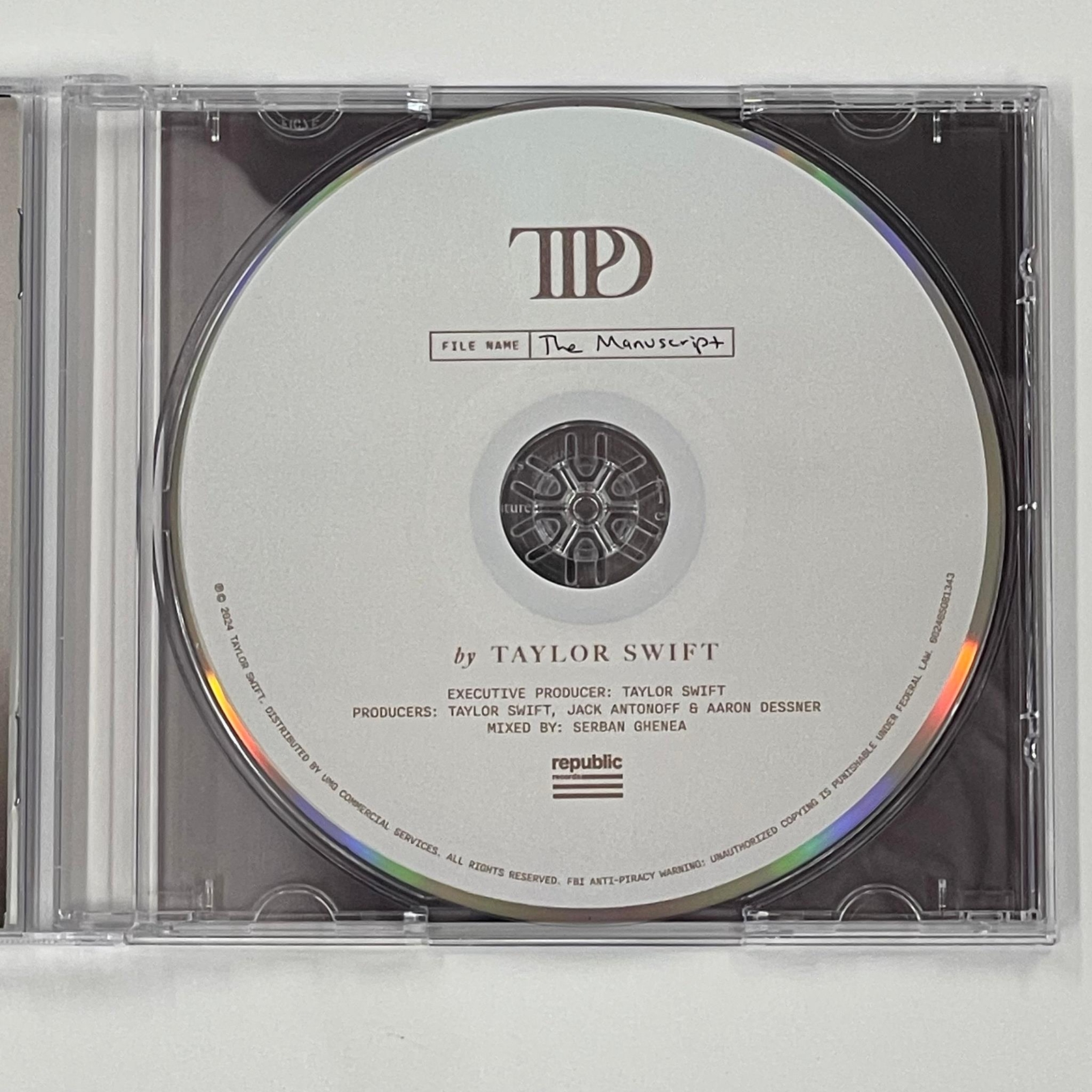 Taylor Swift Signed CD Cover PSA/DNA Autographed The Tortured Poets ...