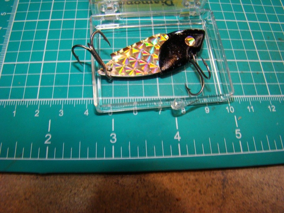V1667 D MOSSBACK DIAMOND SHAD FISHING LURE W BOX NIB NORTH LITTLE ROCK ...