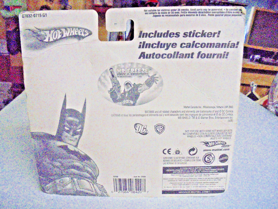 Hot Wheels Batman vs. Mr. Freeze Batmobile & Tail Dragger 2-Pack 1:64 ...