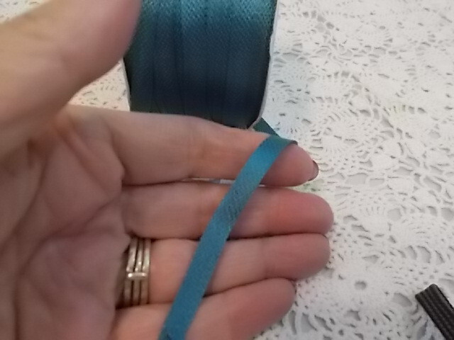 VINTAGE GEMINI INNOVATIONS "CHARMEUSE" 100% RAYON RIBBON YARN - USA ...