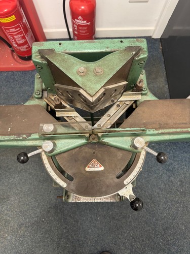 Morso F Foot operated mitre guillotine with left and right arm ...