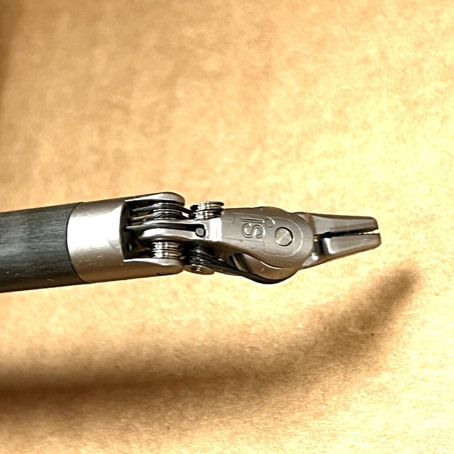 Intuitive 470194 Da Vinci XI Surgical 8mm Mega Needle Driver As-is for ...